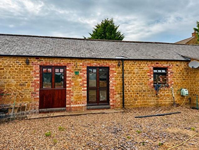 1 Bedroom Terraced Bungalow To Rent In All Inclusive The Old Barns, Rothwell Road, Glendon, Kettering, NN14