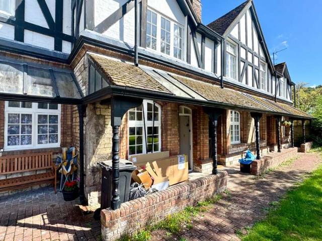 1 Bedroom Terraced House