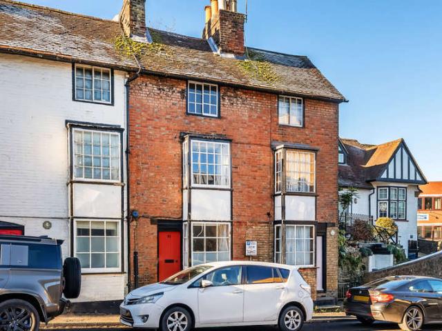 1 Bedroom Terraced House