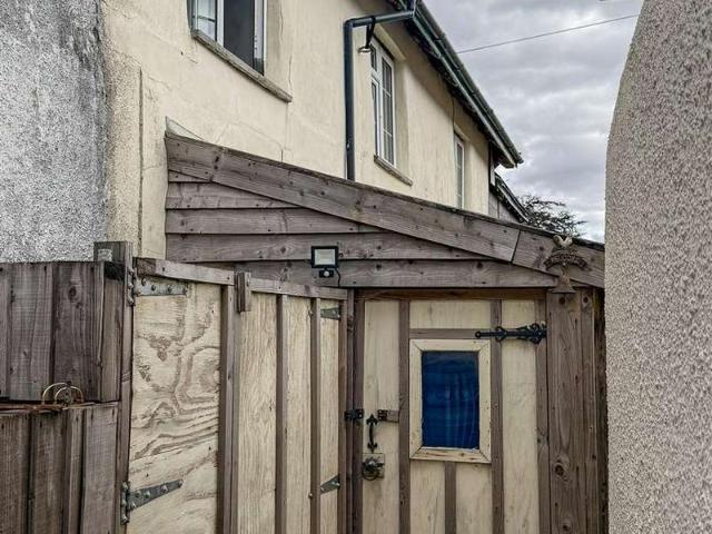 1 Bedroom Terraced House