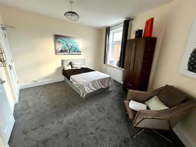 1 Bedroom Terraced House