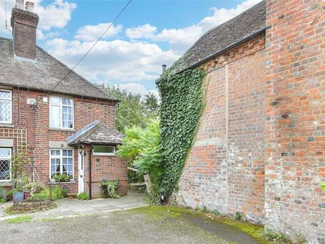 1 Bedroom End Of Terrace House