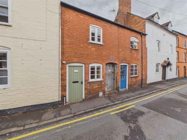 1 Bedroom Terraced House