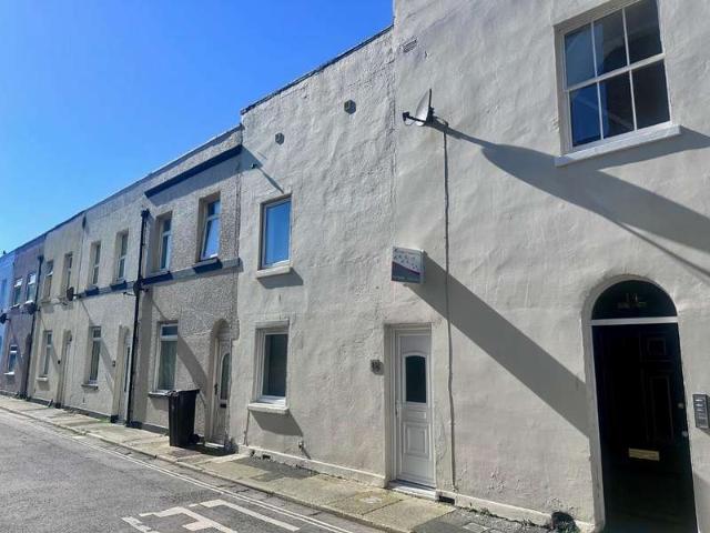1 Bedroom Terraced House