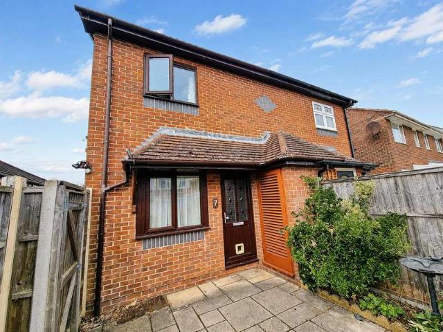 1 Bedroom Terraced House