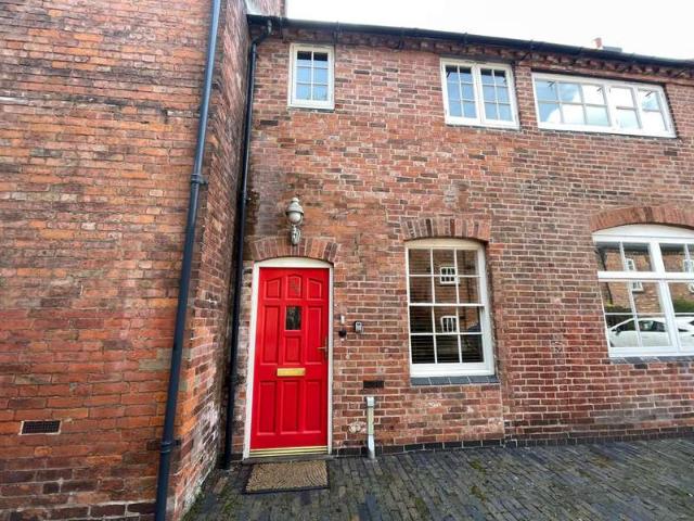 1 Bedroom Terraced House
