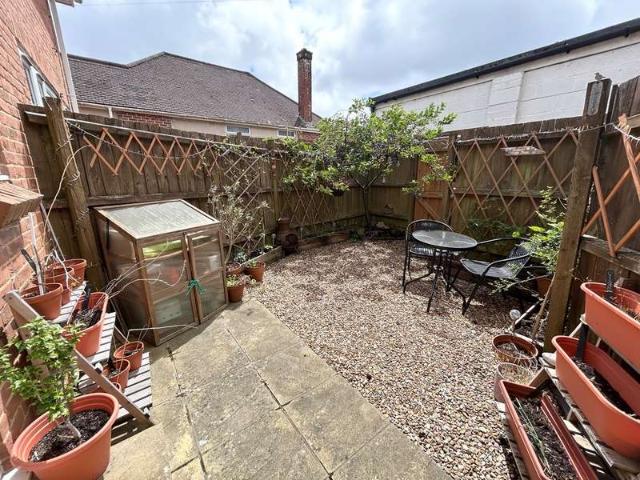 1 Bedroom Terraced House
