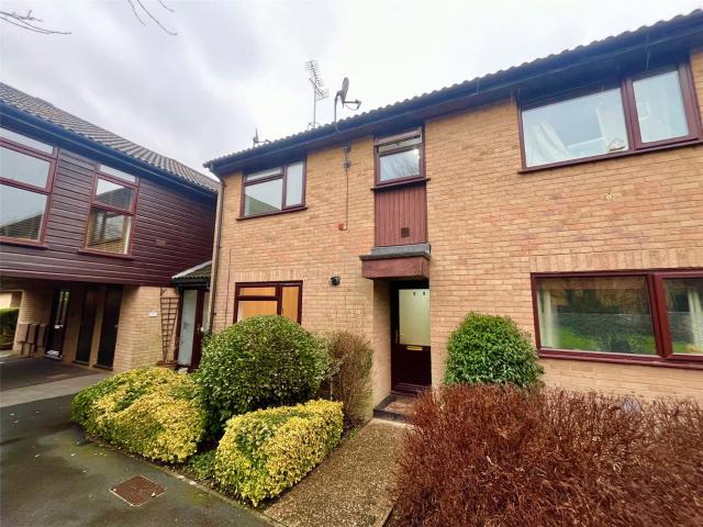1 BEDROOM Terraced House