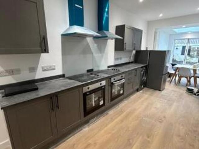 1 bedroom terraced house for rent in 138 Queens Road, PO2