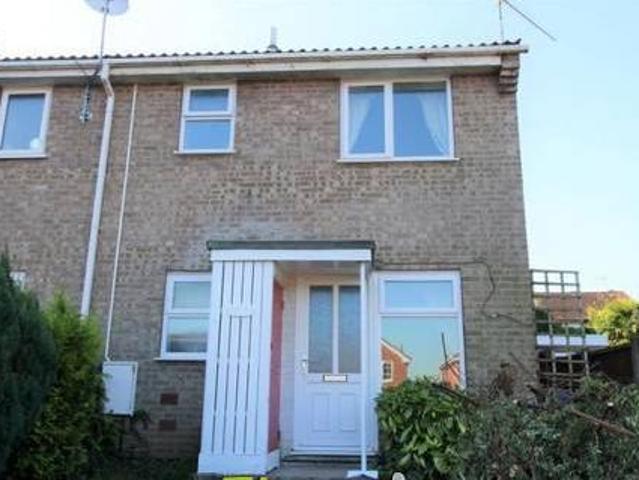1 bedroom terraced house for rent in 1 Bedroom Terraced House Rye Close Oakwood DE21