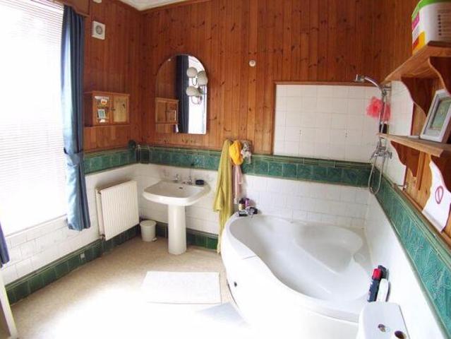 1 bedroom terraced house for rent in 8 Spring Road, Leeds, LS6