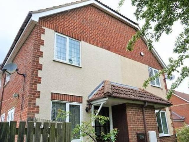 1 bedroom terraced house for rent in Court Corner Olney MK46