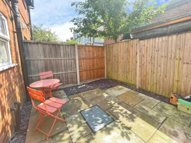 1 bedroom terraced house for rent in Castle Street, Lincoln, LN1