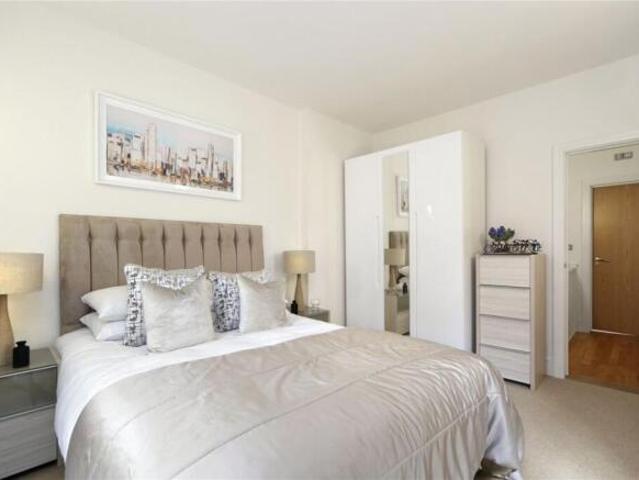 1 bedroom terraced house for rent in Castlereagh Street, Marylebone, W1H