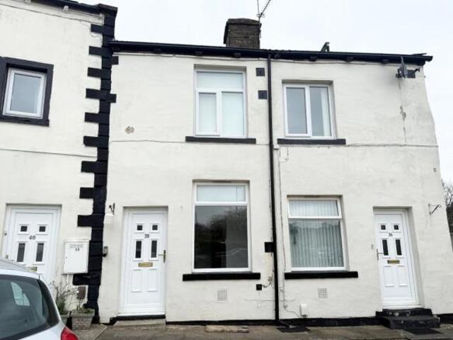 1 bedroom terraced house for rent in Cemetery Road, Pudsey, West Yorkshire, LS28