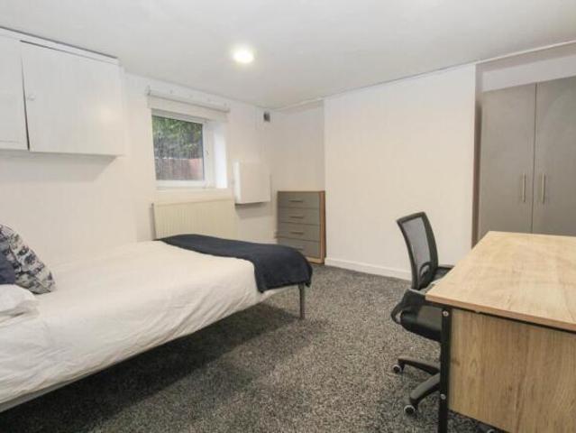 1 bedroom terraced house for rent in Claremont Avenue, Leeds, West Yorkshire, LS3