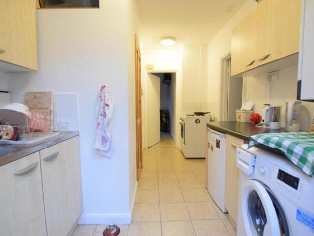 1 bedroom terraced house for rent in Crimsworth Road, SW8, Nine Elms, London, SW8