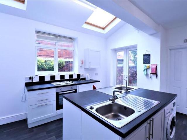 1 bedroom terraced house for rent in Bedroom 5, First Floor Front Left, Birmingham, B16