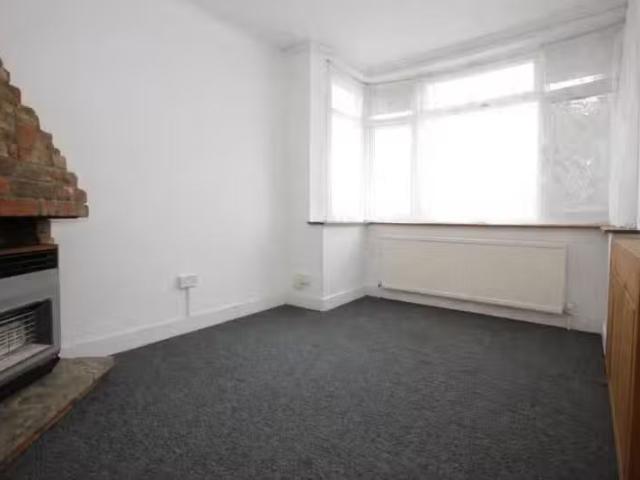 1 bedroom terraced house for rent in Bensham Lane, Thornton He.