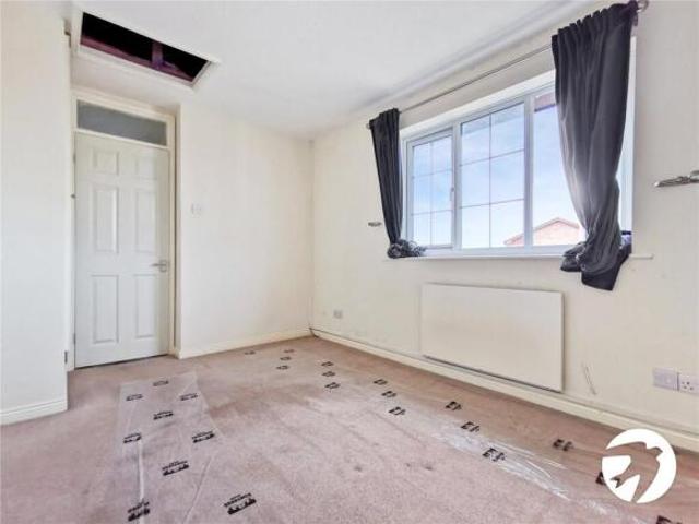 1 bedroom terraced house for rent in Brewers Field, Dartford, Kent, DA2