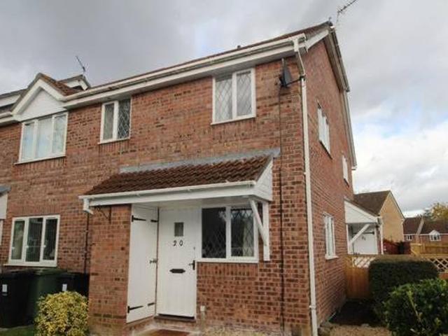 1 bedroom terraced house for rent in Goodwood Gardens Downend Bristol BS16