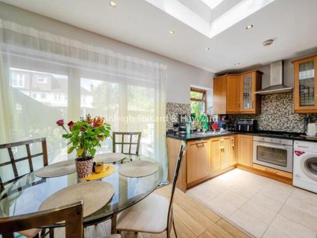 1 bedroom terraced house for rent in Gore Road, London, SW20