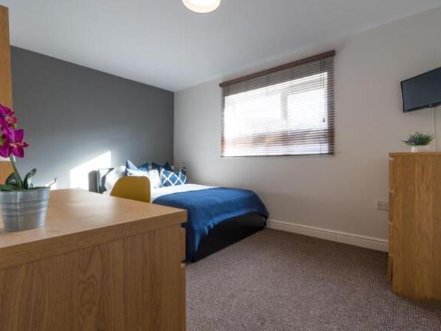 1 bedroom terraced house for rent in Glynrhondda Street, Cardiff, CF24