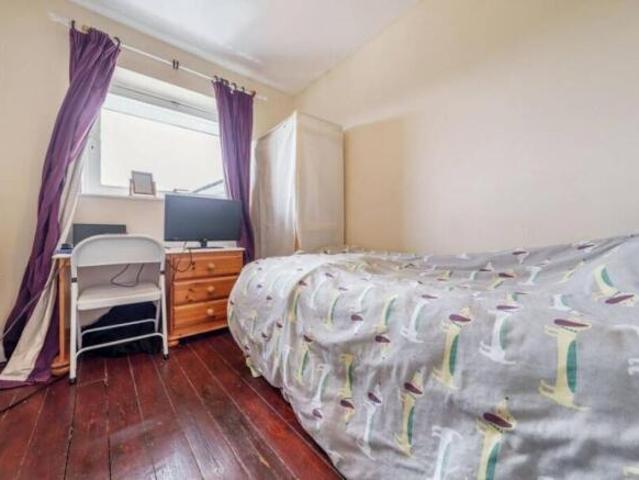 1 bedroom terraced house for rent in Guildford Park Avenue, Guildford, GU2