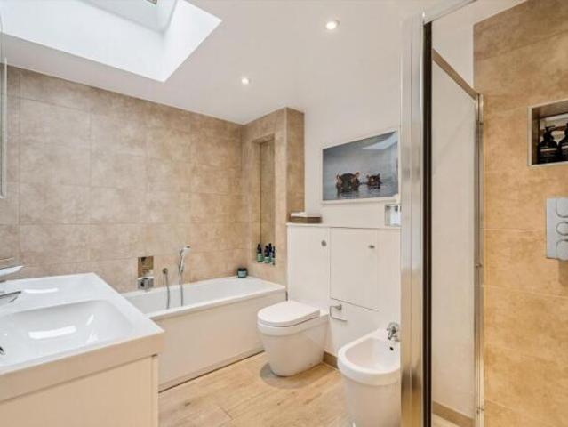 1 bedroom terraced house for rent in Eaton Terrace Mews, London, SW1W