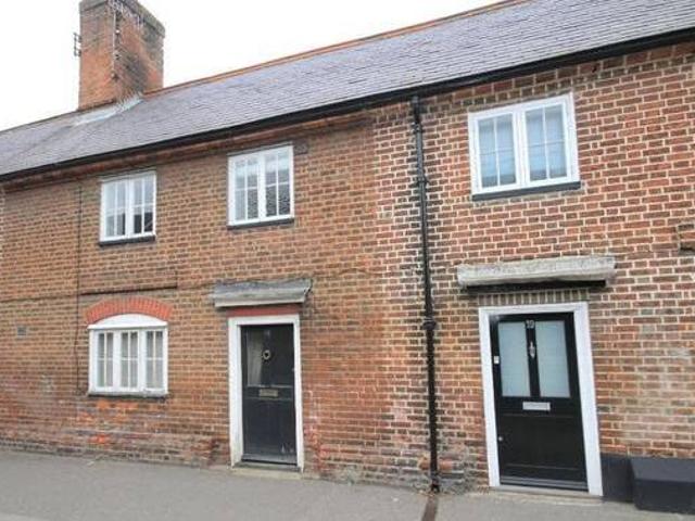 1 bedroom terraced house for rent in East Street Faversham ME13