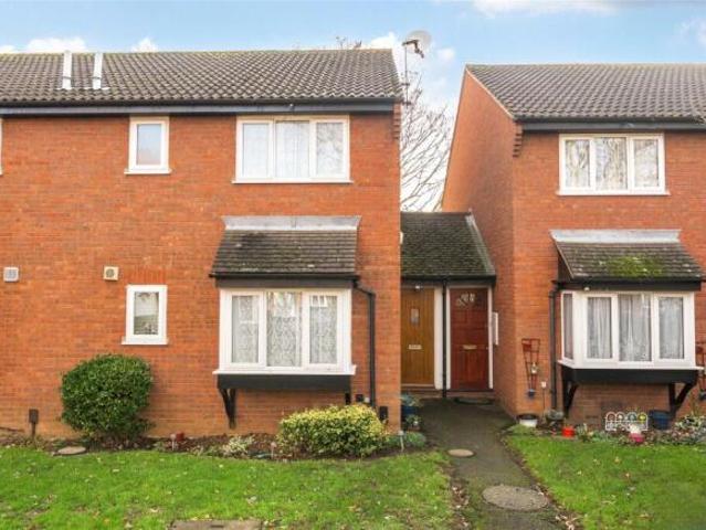 1 bedroom terraced house for rent in Firs Close, Mitcham, CR4