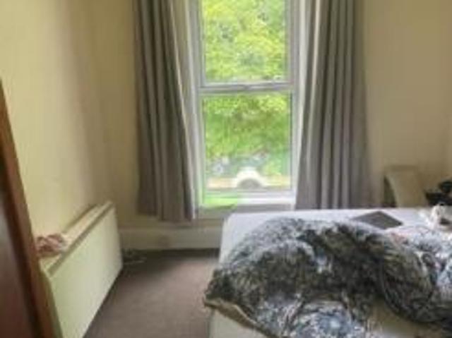 1 bedroom terraced house for rent in FLAT 4 Moorland Road, Leeds, West Yorkshire, LS6