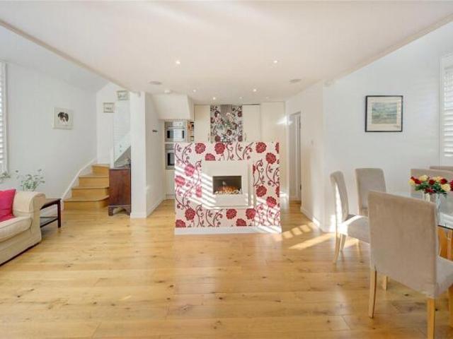 1 bedroom terraced house for rent in Fulham Park Studios, Fulham Park Road, London, SW6