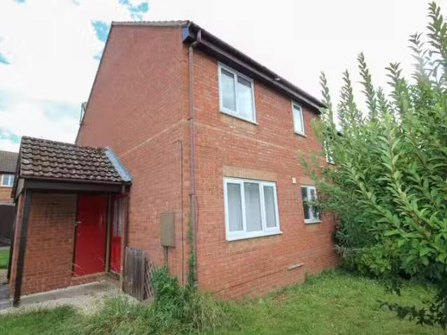 1 bedroom terraced house for rent in Ormonds Close, Bradley St.