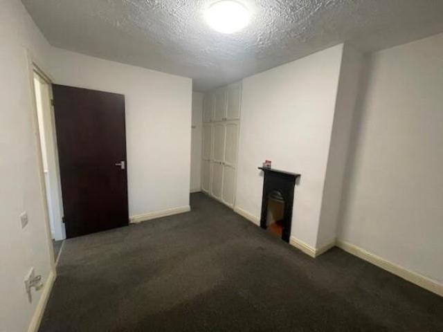 1 bedroom terraced house for rent in Ladyfield, Thornton, Bradford, BD13