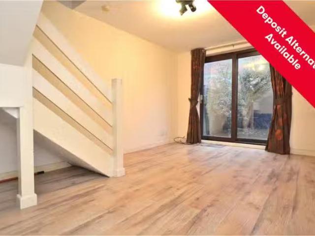 1 bedroom terraced house for rent in Mount Street, Gloucester.