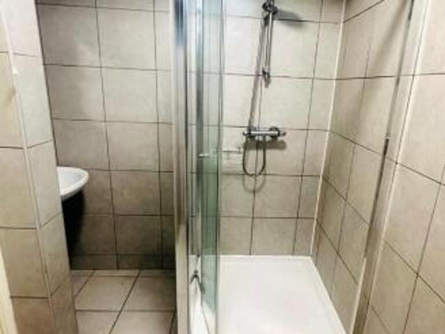 1 bedroom terraced house for rent in Moorland Road, Leeds, West Yorkshire, LS6