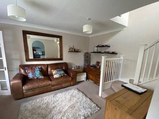1 bedroom terraced house for rent in Maidenhead Berks SL6