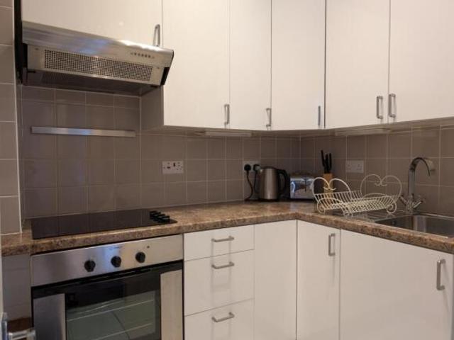 1 bedroom terraced house for rent in McDonald Road, Edinburgh, EH7