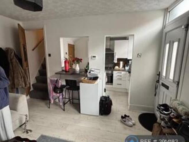 1 bedroom terraced house for rent in South End Terrace, Leeds, LS13