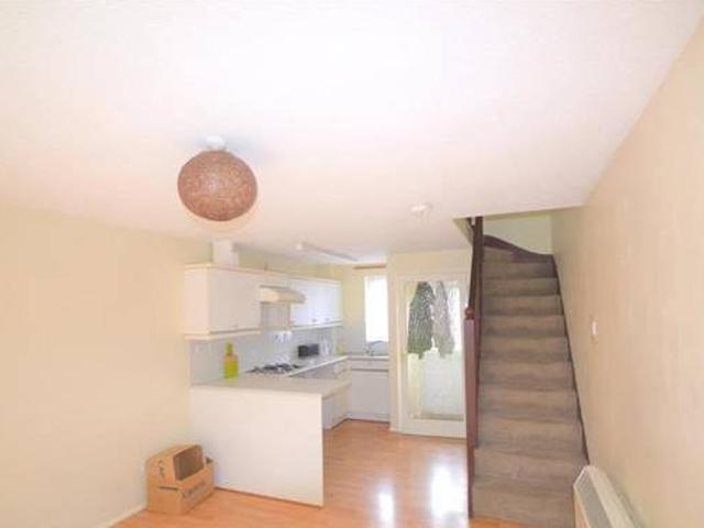 1 bedroom terraced house for rent in Sallow Close Bicester Oxfordshire OX26