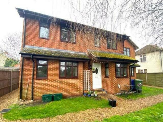 1 bedroom terraced house for rent in Sandhurst GU47
