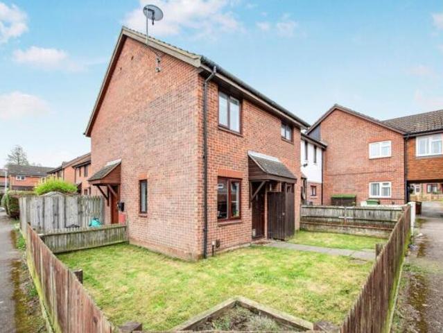 1 bedroom terraced house for rent in Sprucedale Close Swanley BR8