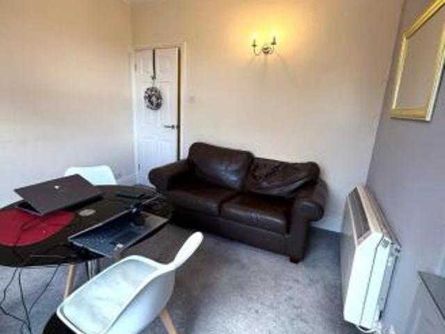 1 bedroom terraced house for rent in St. Johns Terrace, Leeds, West Yorkshire, LS3