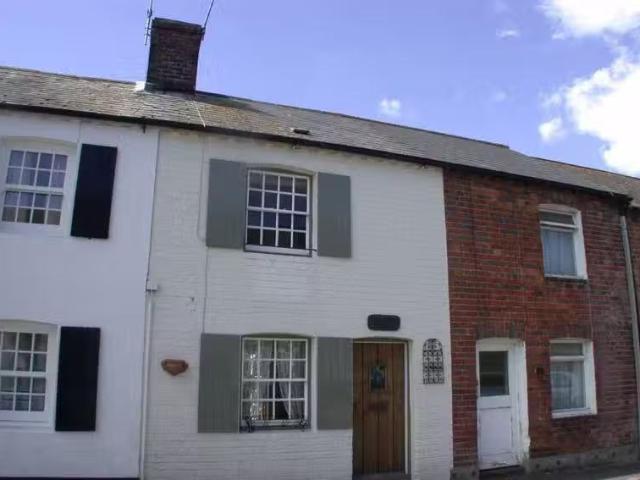 1 bedroom terraced house for rent in Steyning, BN44