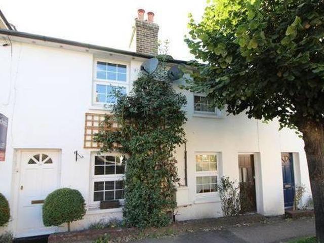 1 bedroom terraced house for rent in Priory Street Tonbridge TN9