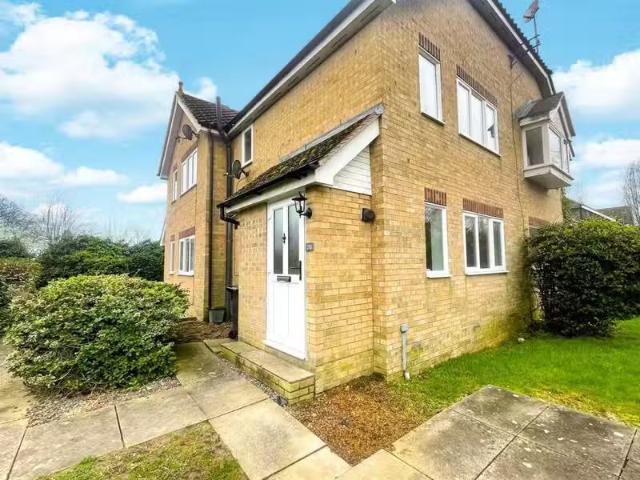1 bedroom terraced house for rent in Roundacre, Halstead, CO9