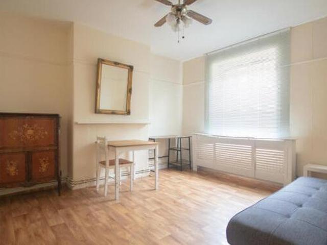 1 Bedroom Terraced House For Rent In Rockingham Street, London