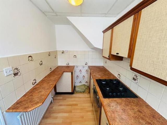 1 bedroom terraced house for rent in Roseneath Place, Wortley, Leeds, LS12