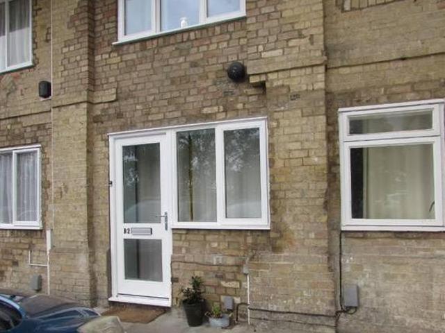 1 bedroom terraced house for rent in Riverside Mill Bridge Place Huntingdon Cambridgeshire PE29